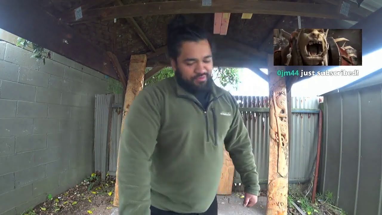 Broxh Sings At Stream - YouTube