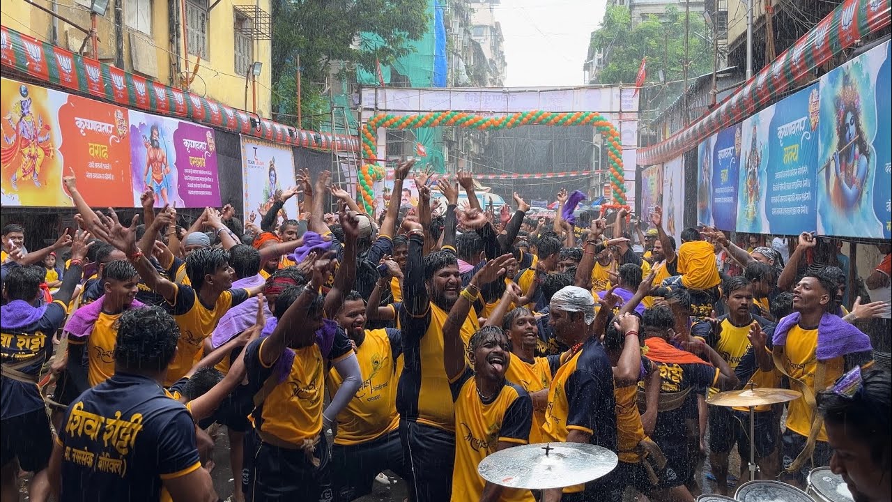 ICCHADEVI BEATS DAHI HANDI SHOW 2024 || TRENDING SONGS || PUBLIC DANCE ...