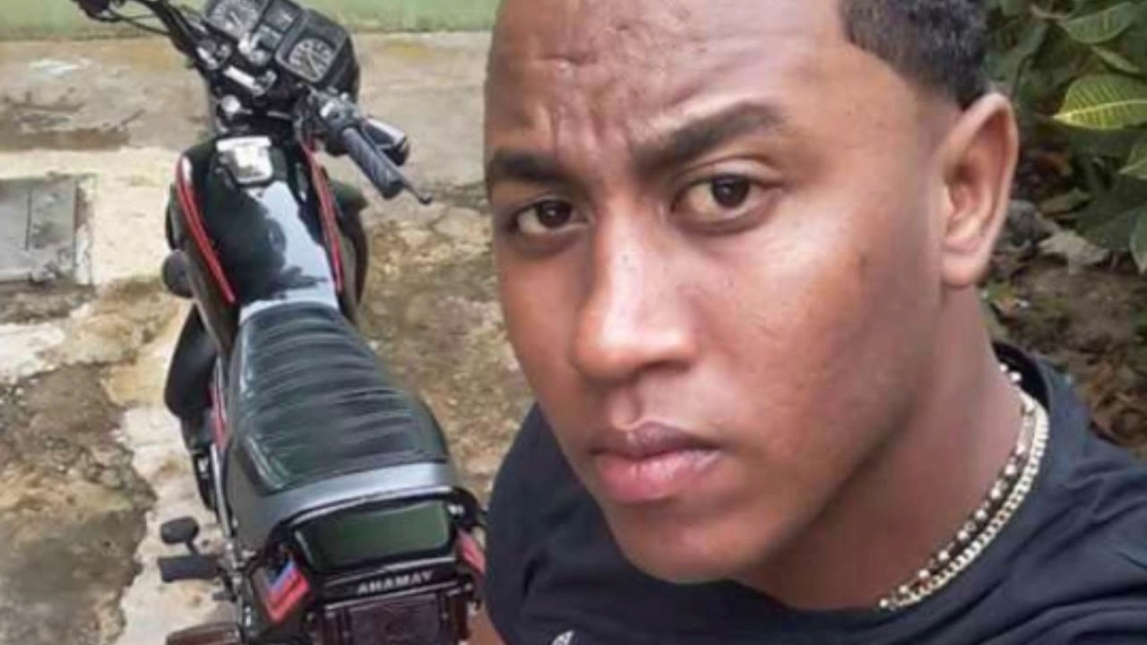 alex R.i.P - YouTube