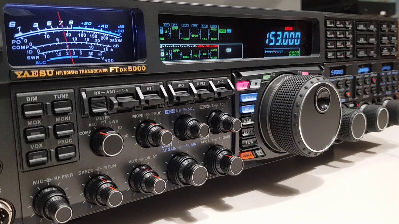 Yaesu FTDX5000 in Long Wave - YouTube