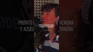 Un barco una vez quiso navegar Y su nombre era la tetera del mar Tik ...