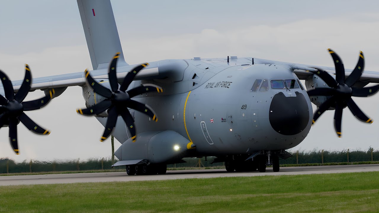 Airbus A400M: This Aircraft Delivers an Impressive 44,000 HP! - YouTube