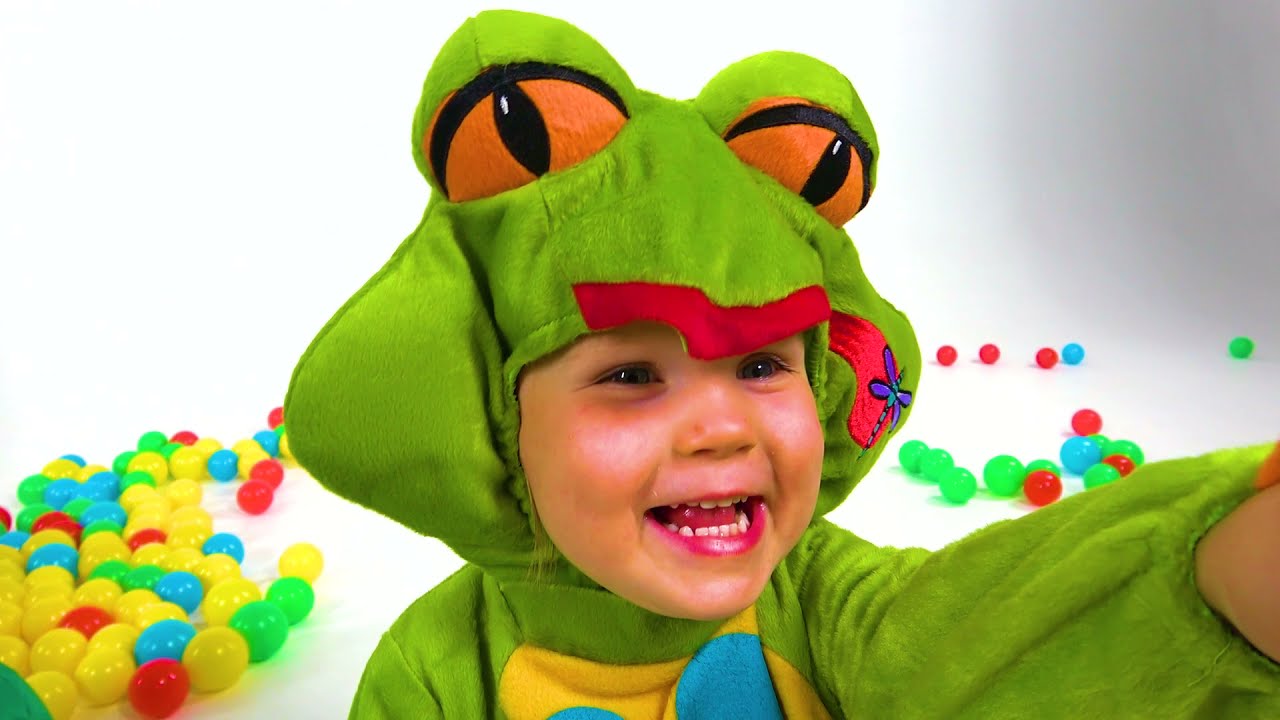 Five Little Speckled Frogs! | Animals for Kids - YouTube