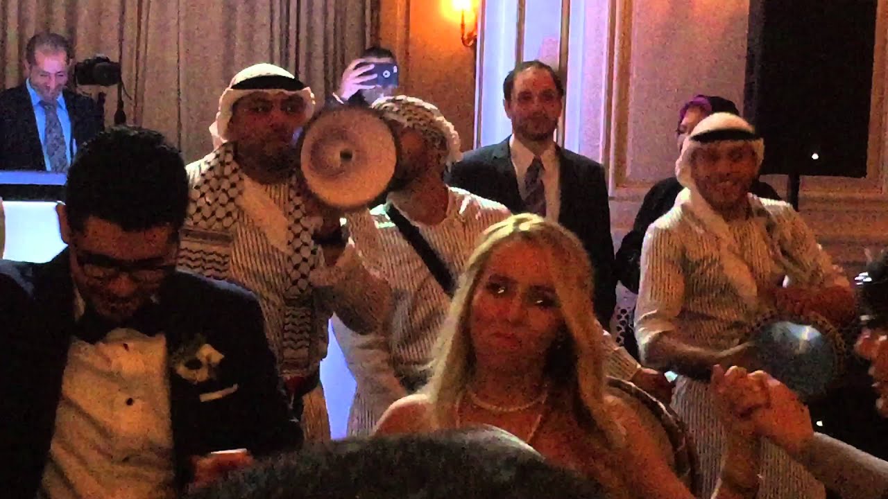 Turab Beladi - Palestinian Zafeh زفة فلسطنية - تراب بلادي - YouTube