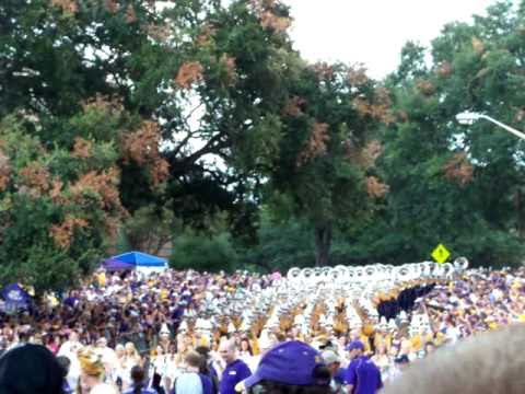 LSU Tiger Band Victory Hill "Pregame" 9.25.2010 - YouTube