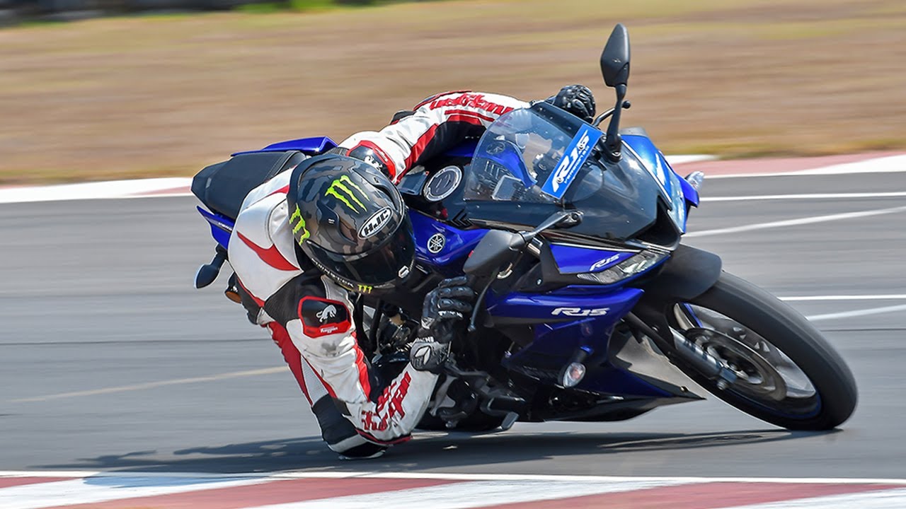 2018 Yamaha YZF R15V3: Sagar Sheldekar Official : Living It Up - YouTube