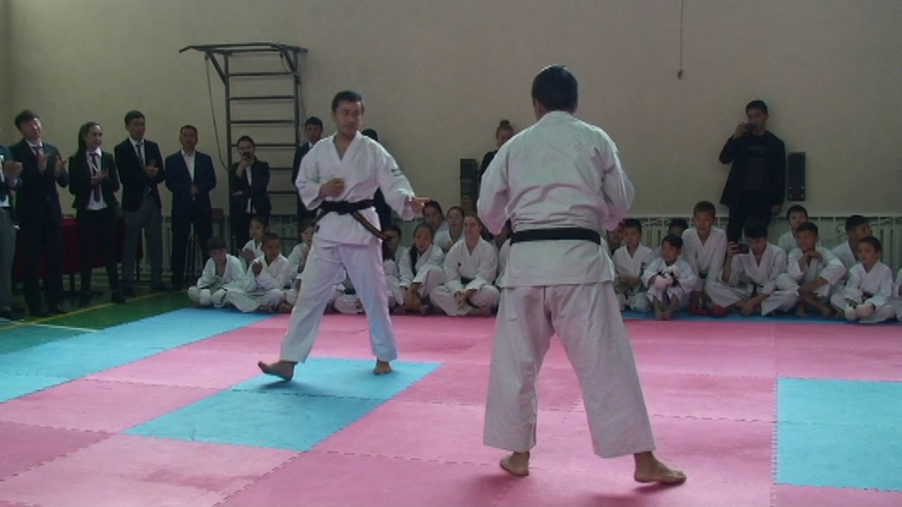 Jui ippon kumite by mr.President - YouTube