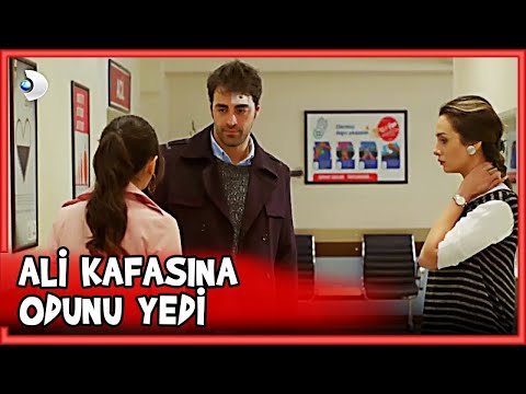 Derya'nın Babası ALİ'Yİ DÖVDÜ! - Küçük Ağa 10. Bölüm