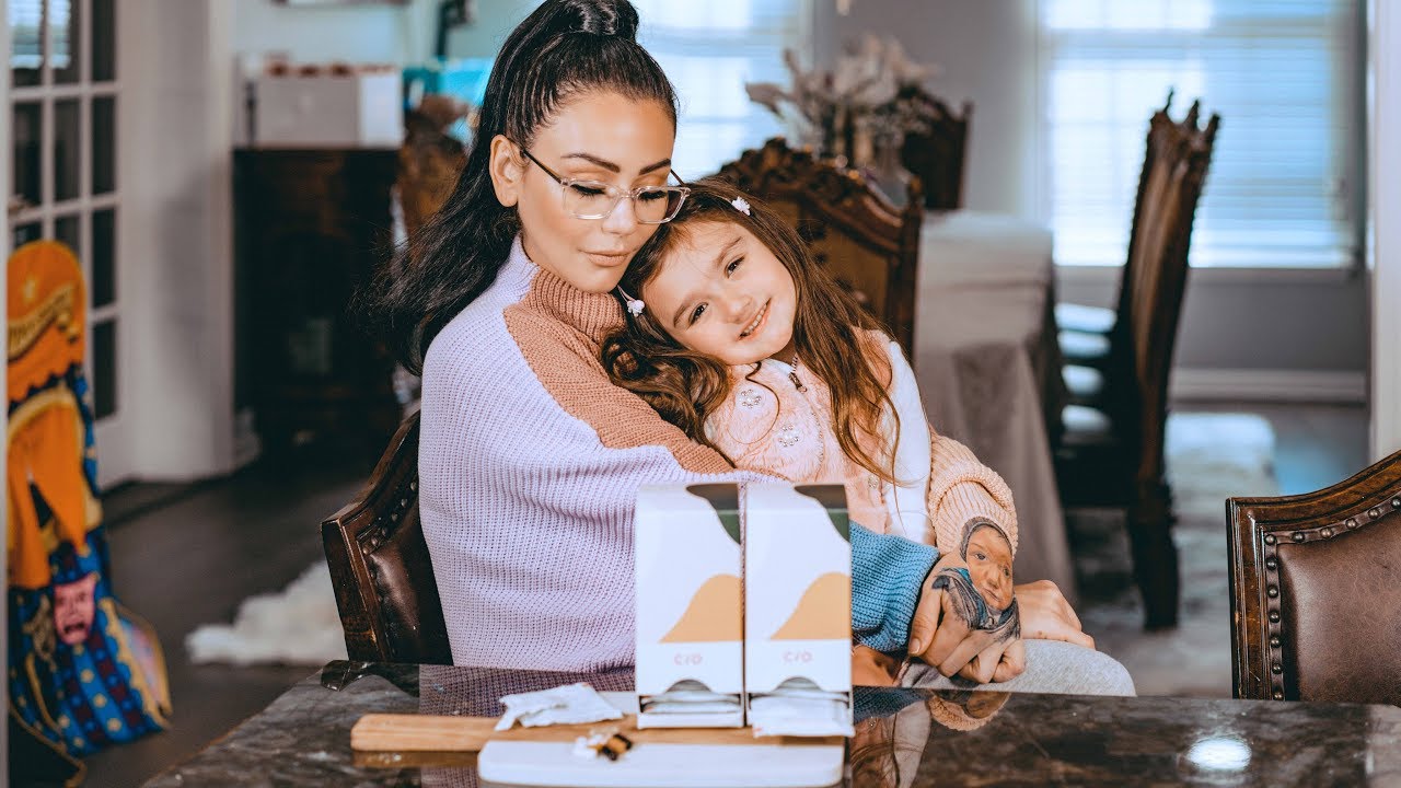 JWOWW Reveals Healthy Routine with Care/of - YouTube