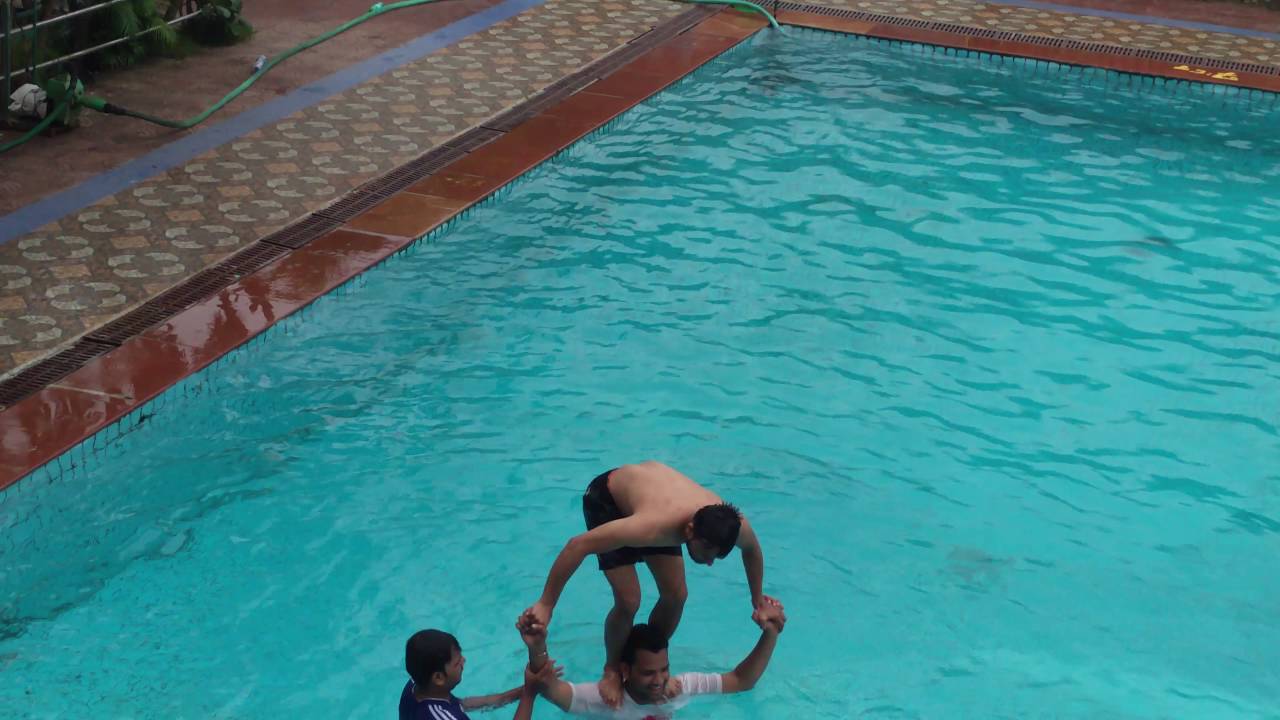 Easy Backflip in water for beginners - YouTube