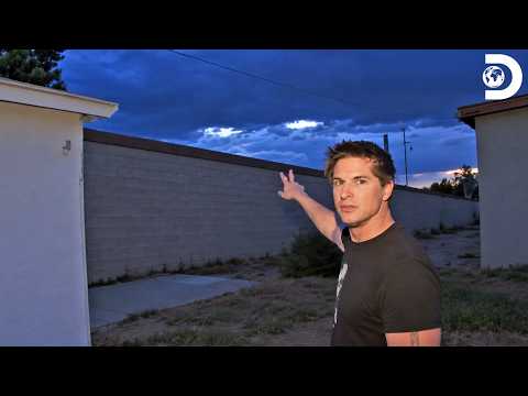 The Mysterious History Behind Haunted Places | Ghost Adventures S4 | Discovery Channel India