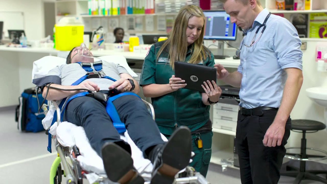 iPad in Business - St John Ambulance - Apple - YouTube