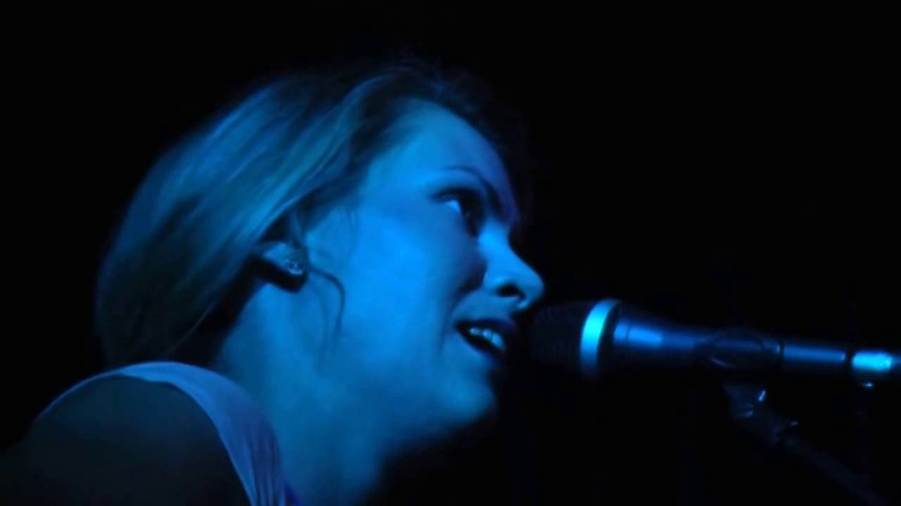 Hailey Calvert (Martin Sexton cover) 2013 and 2015 - YouTube