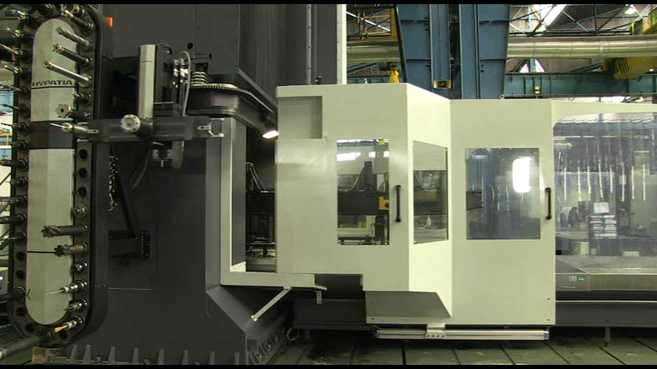 Machining of a bogie with a Correa FOX milling machine - YouTube