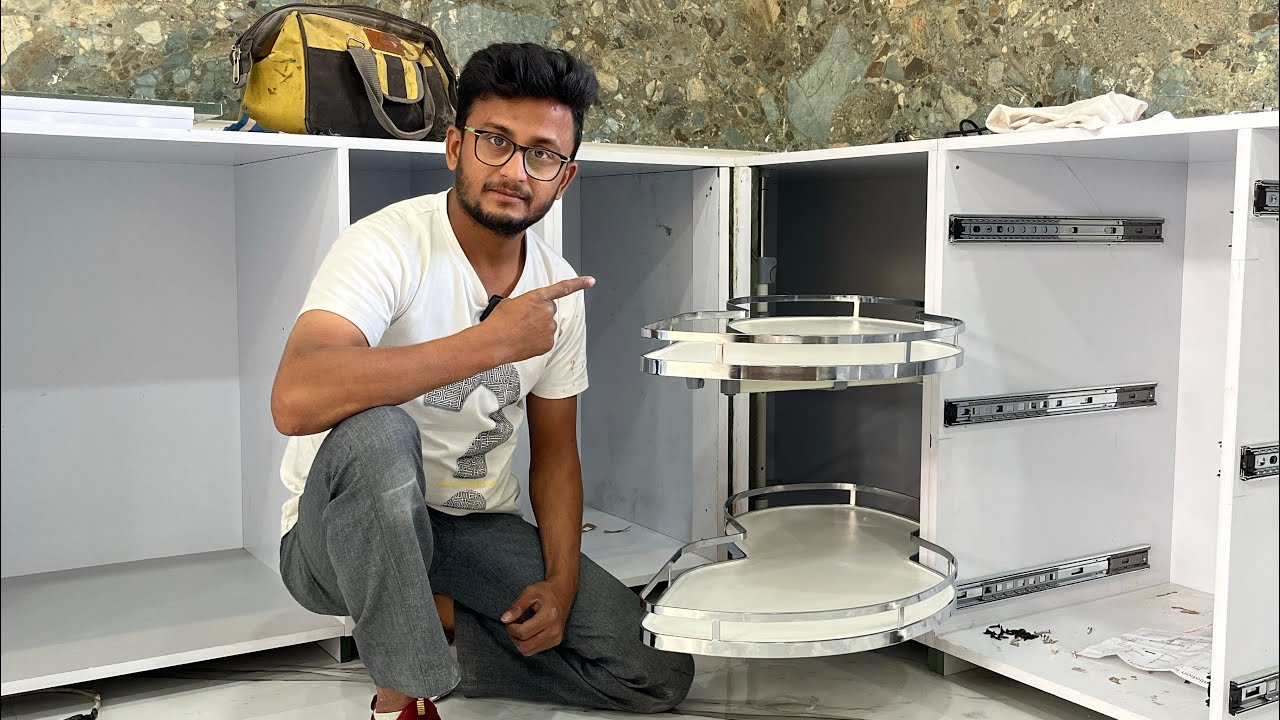 किचन मे S CORNER केसे फिटिंग करे ! #scorner #furnituretech - YouTube