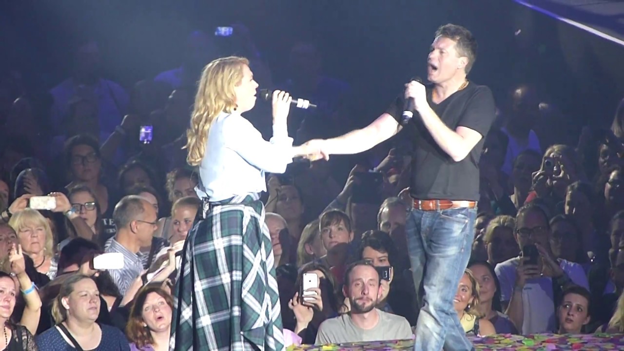 Kelly Family: Dortmund 19.05.2017: Please don't go - YouTube