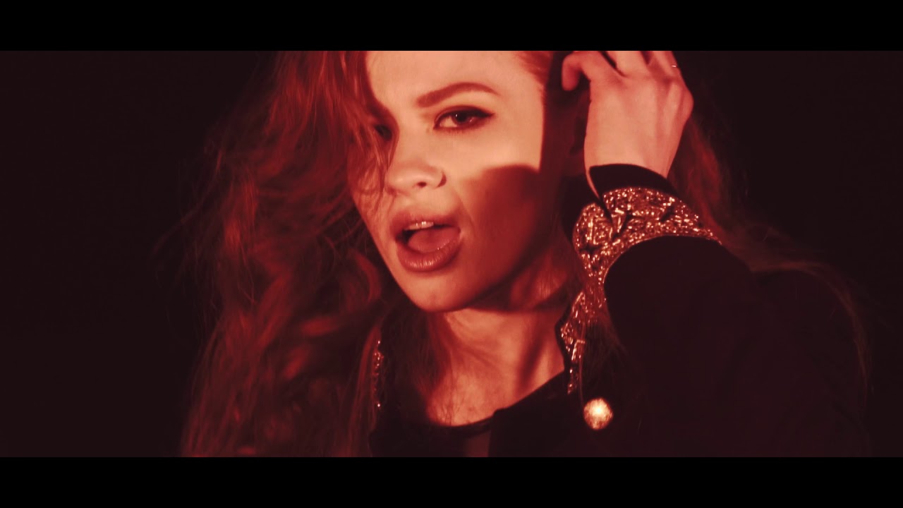 Stephanie Cheape - Blood Sweat & Fear (OFFICIAL VIDEO) - YouTube