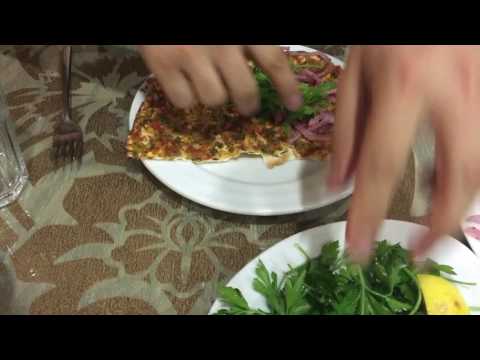 Lahmacun nasıl yenir