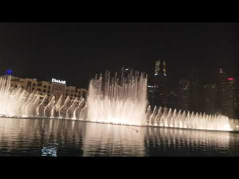 Fountain Show Dubai Mall Burj Khalifa United Arab Emirates