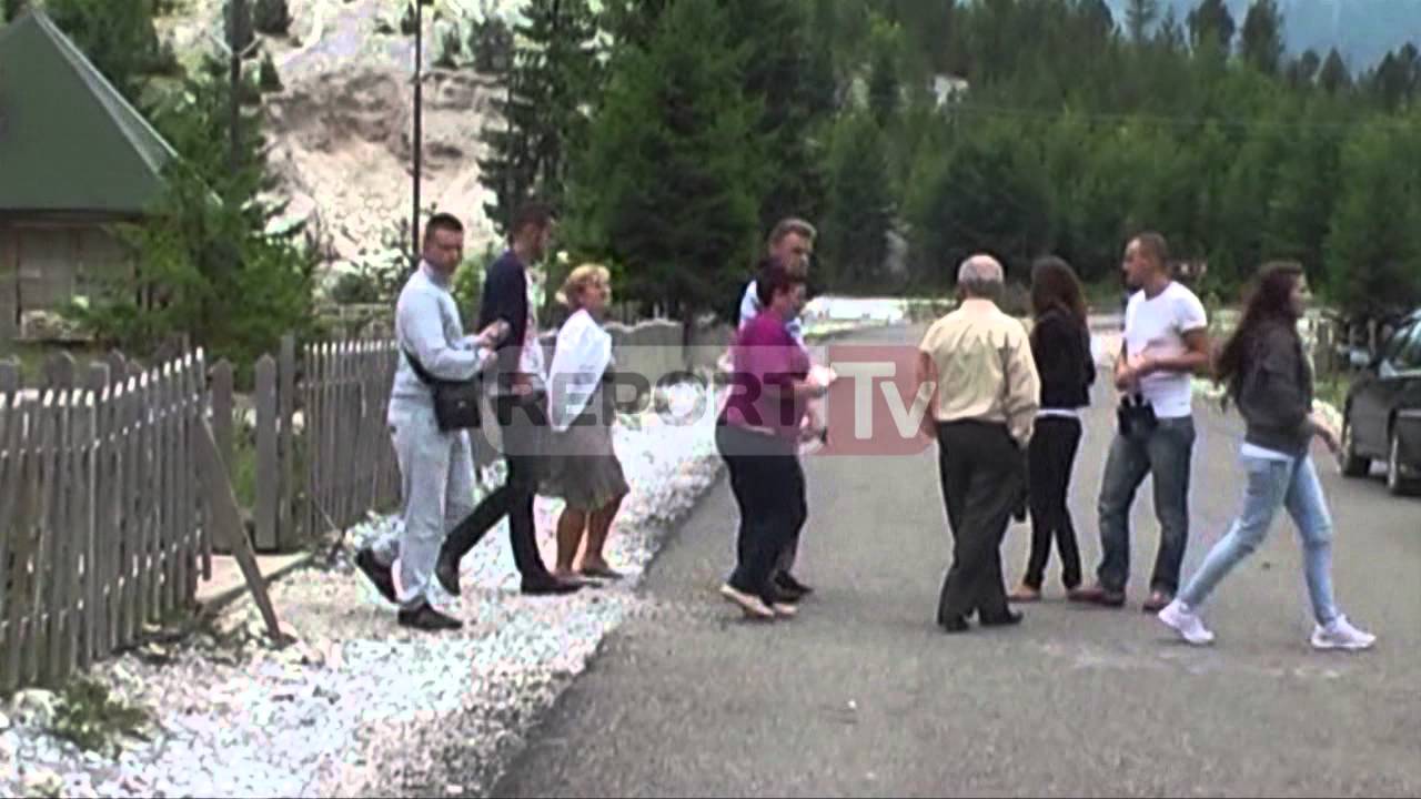 Report TV - Ardit Çollaku: Turizmi në vend jo vetëm me sezone, na ...