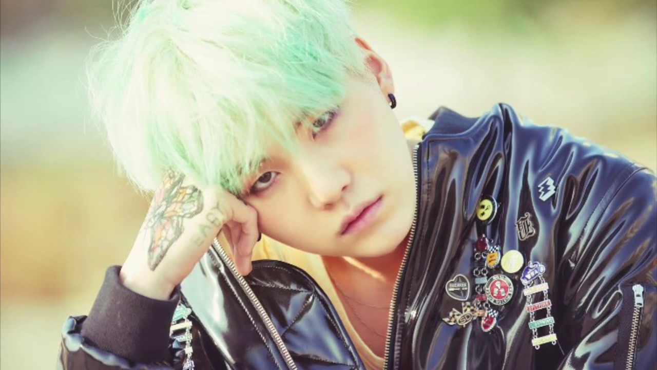 First Love〜SUGA 〜BTSスライドショー*7 - YouTube