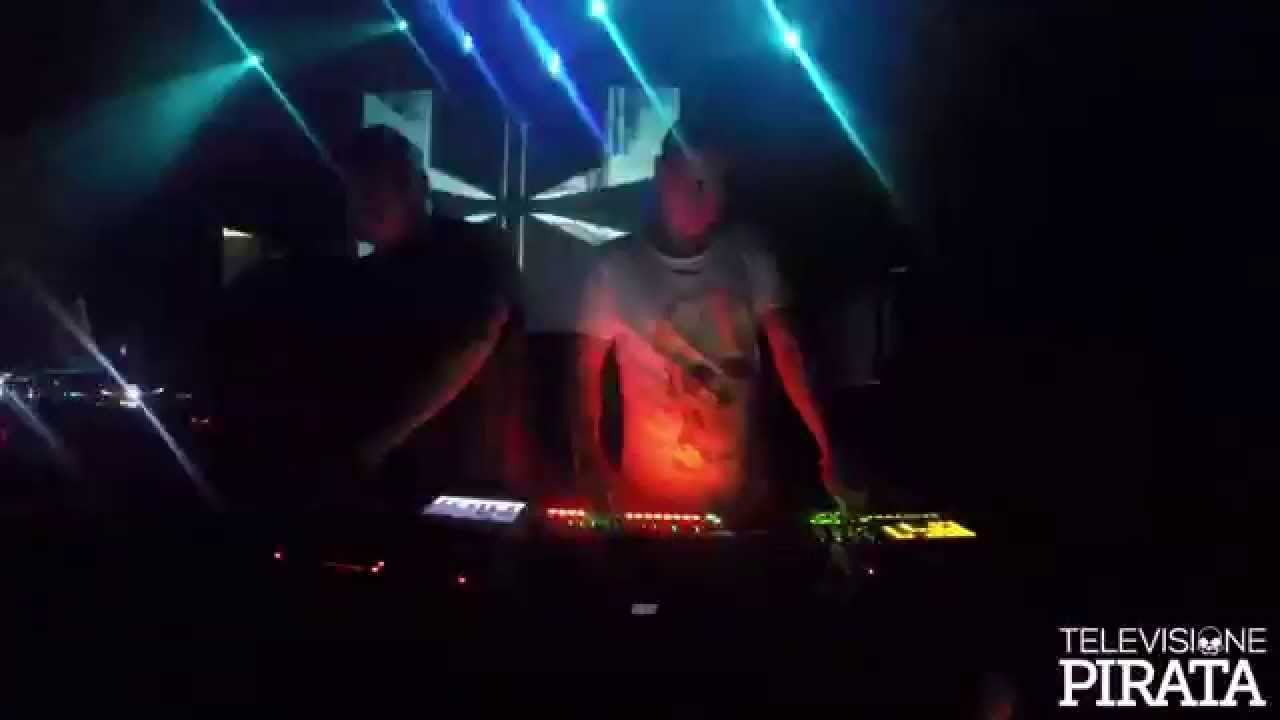NoizyKnobs LIVE - CAP10100, Torino // #Genau - YouTube