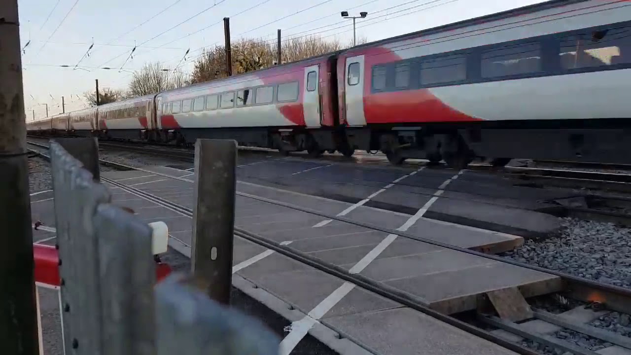 X2 LNER trains at lolham level crossing 2019 - YouTube
