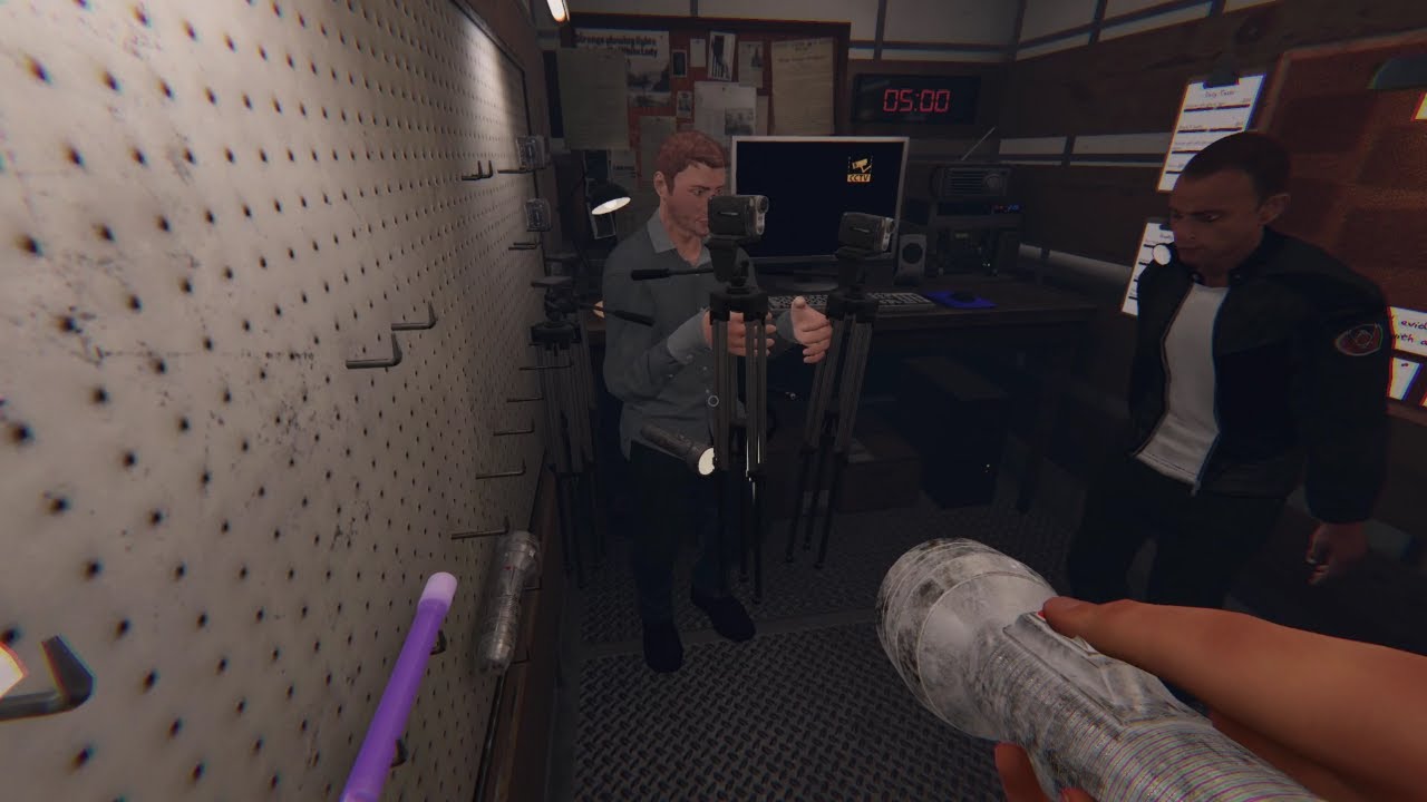 Phasmophobia - We keep failing to figure out what Ghost it is :( - YouTube