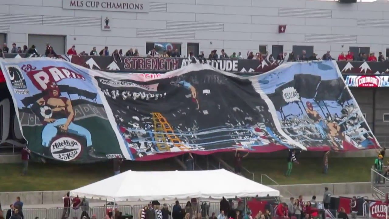 LAFC tifo tonight against Vancouver : r/MLS