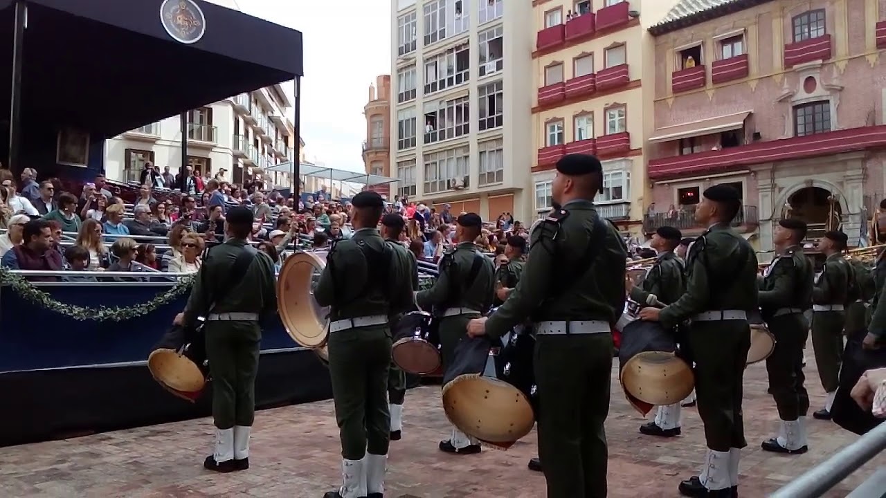 Bolero Militar - YouTube