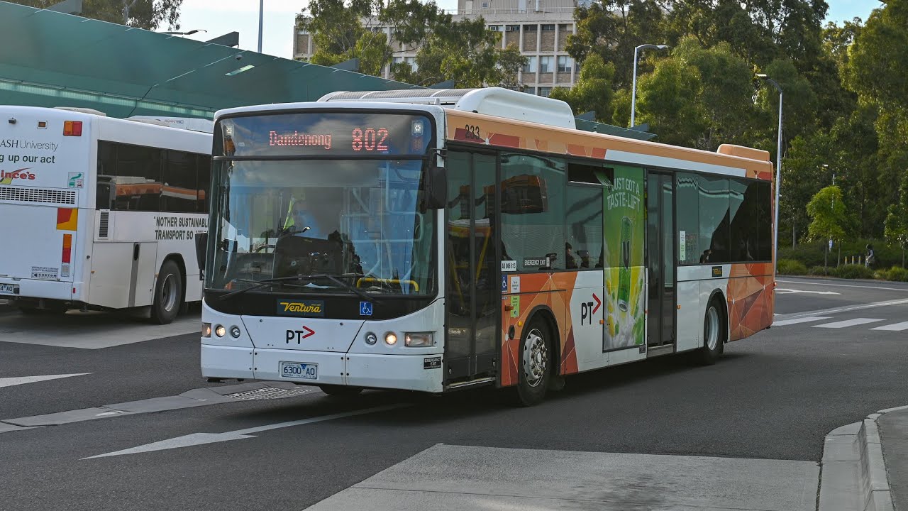 Ventura Bus 233 Mercedes Benz O500LE, Volgren "CR228L" - YouTube