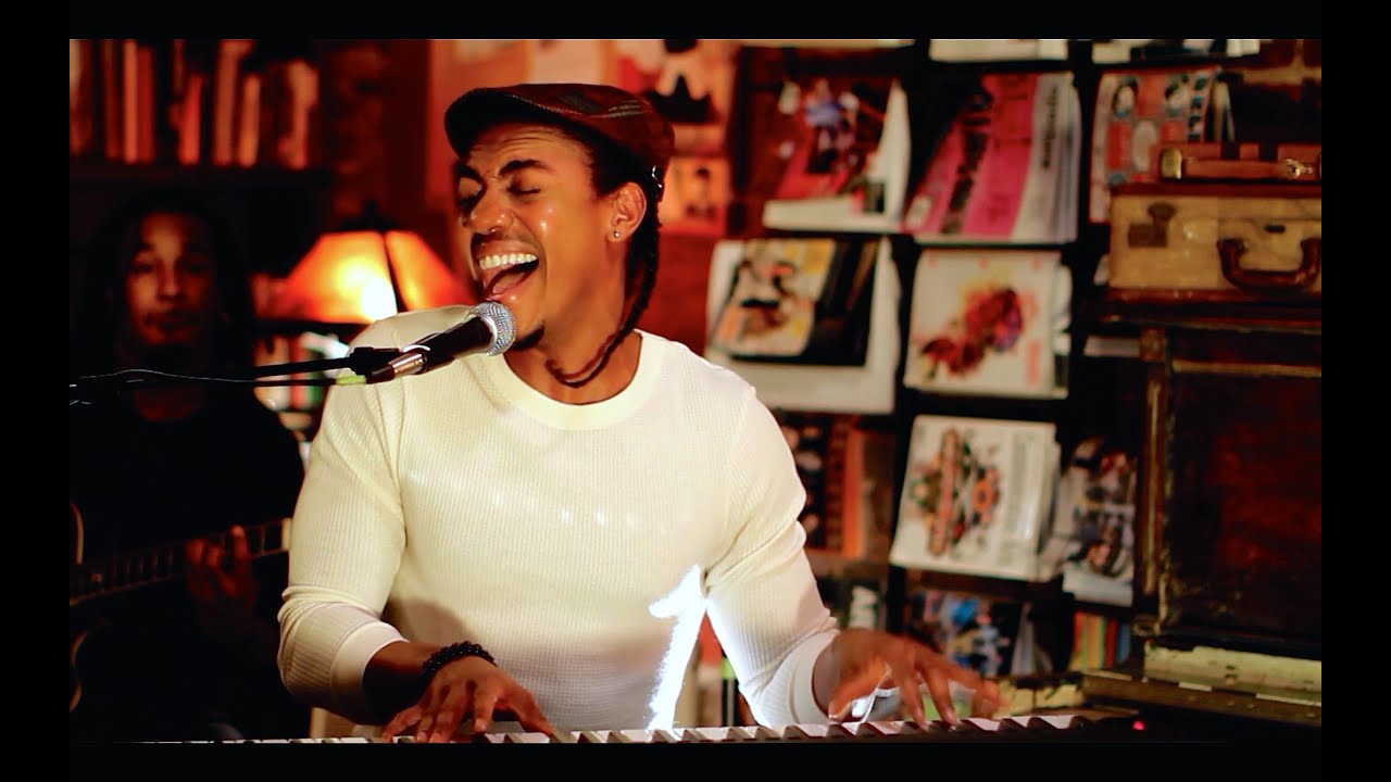 Rudy Currence "Reinvention" Live - YouTube