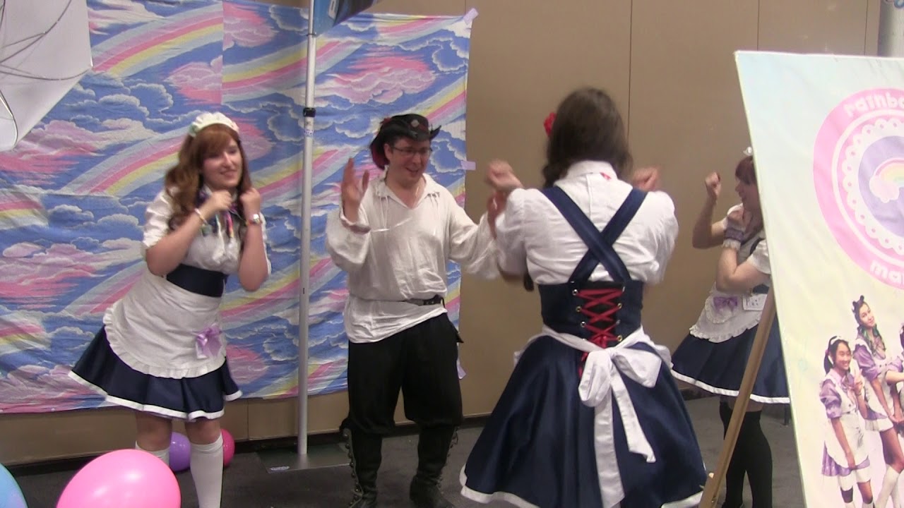 Dancing With The Maids of The Maid Cafe! - YouTube