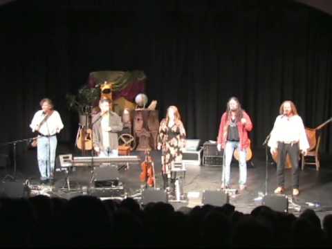 Tanglefoot singing Secord's Warning - YouTube