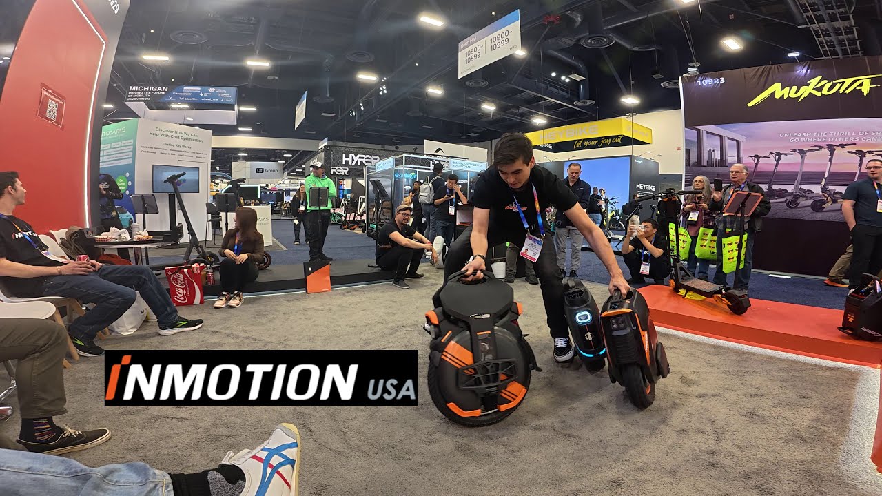 Brian Dillard doing his thing - Inmotion CES booth - Jan 2025 - E20, V9 ...