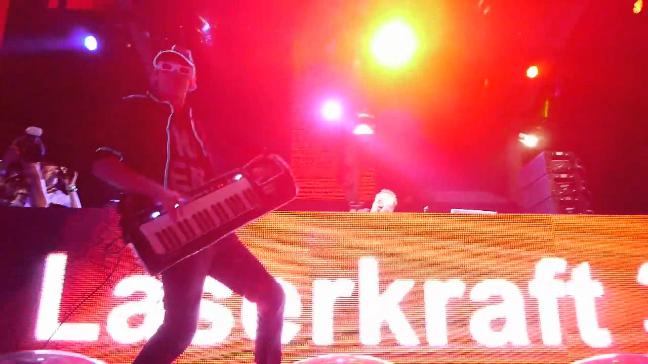 Laserkraft 3D @ NATURE ONE 2012 (official) - YouTube