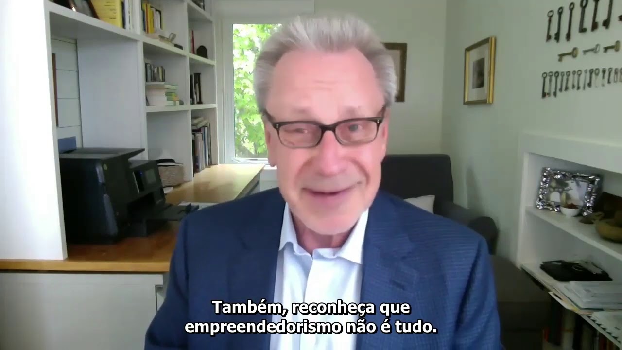 Prof. John Davis - Desafios da sucessão - YouTube