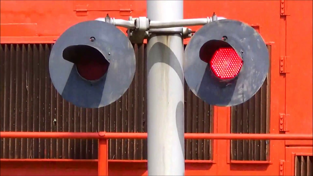 8 inch WCH 1st Generation LEDs - YouTube