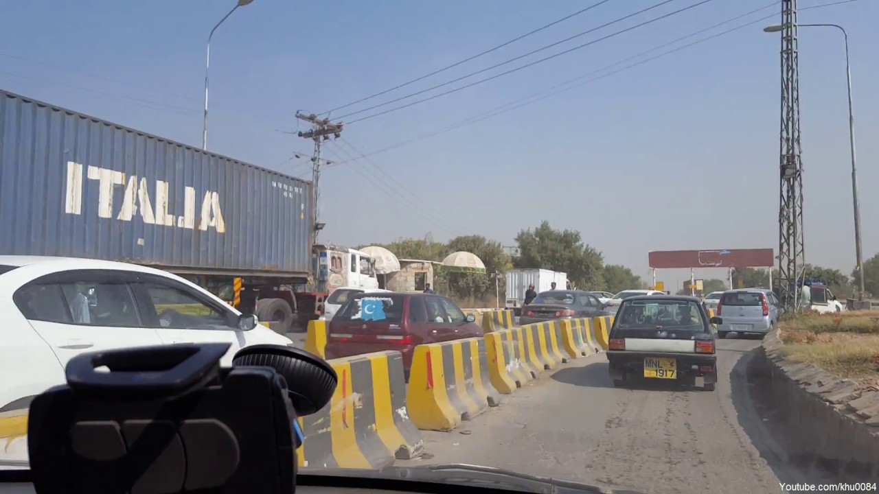 Govt Arranging Containers Ahead of PTI Islamabad Lock Down to be held ...