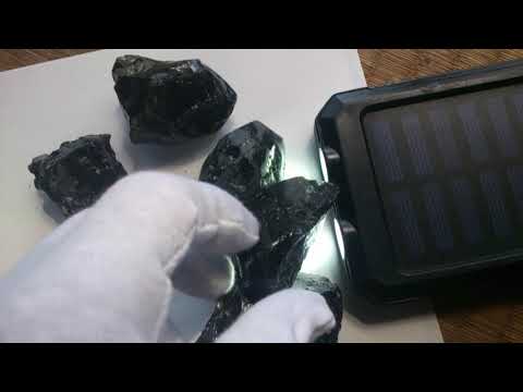 Graphite Crystal ( RARE ) GREEN COLOR - YouTube