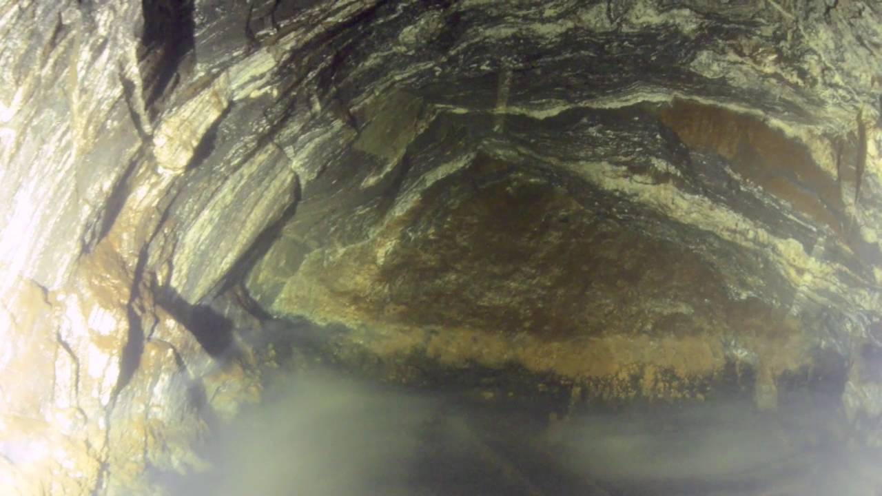 Tilly Foster Mine: Western Wall tunnels - YouTube