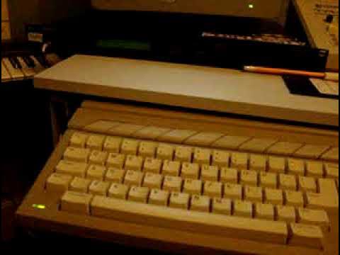 atari ST cubase / akai s1100 / tr909 [2009] - YouTube