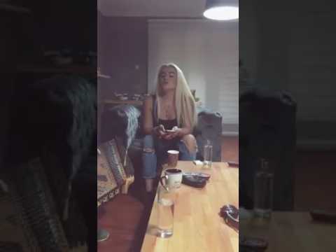 Ablamiz döktürüyor