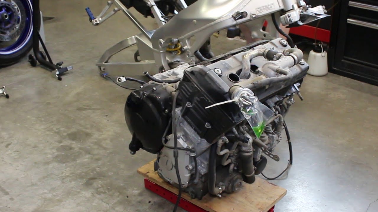 R1 disassembly part 4 - YouTube