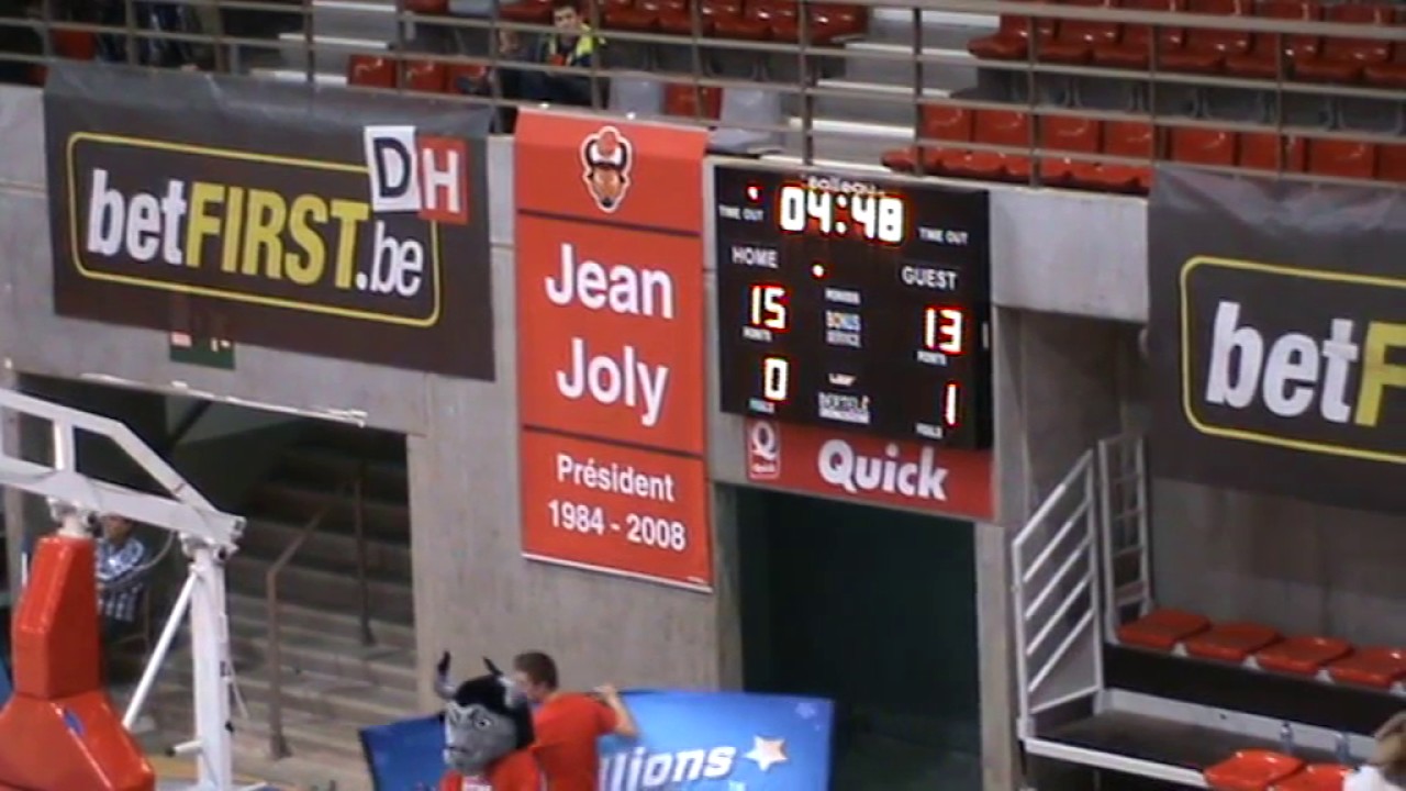 Liege Basket vs Brussels: Devin Sweetney (#6 Red) 3/22/17 - YouTube