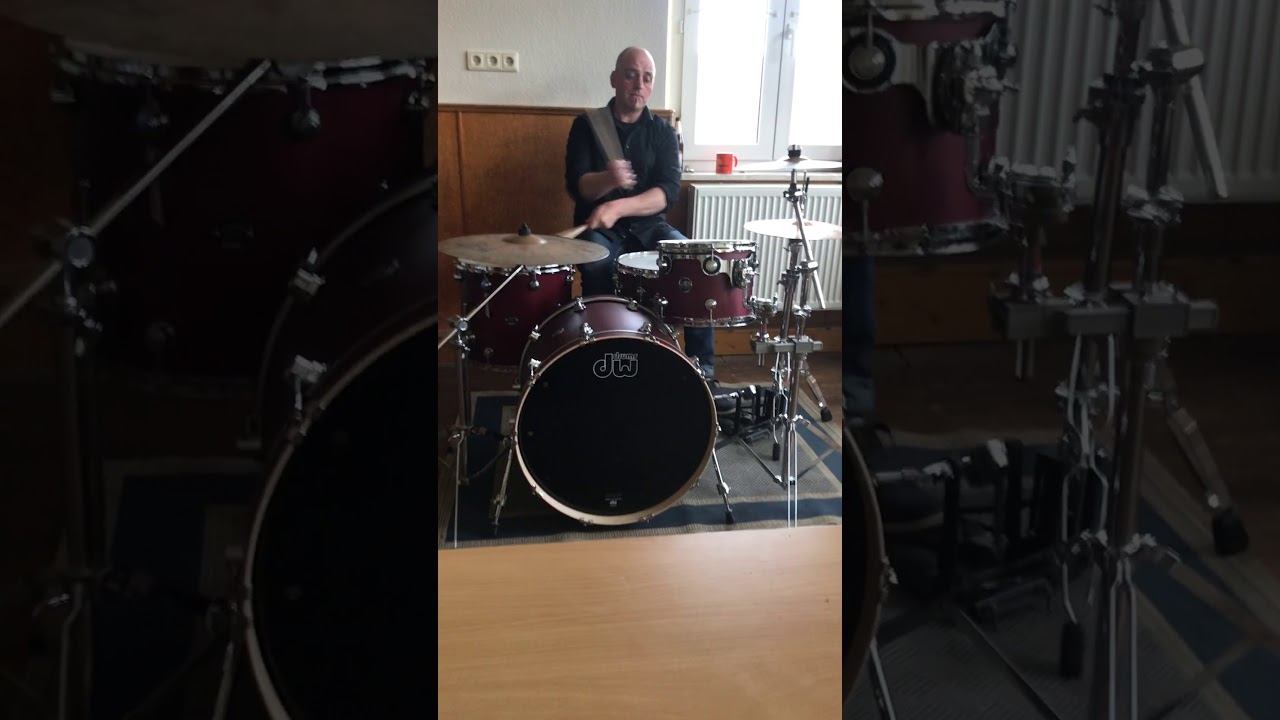 Drum Solo dw Drum Frank Wehner - YouTube