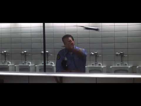 Funny moment - Jean Claude Van Damme - Sudden Death (1995)