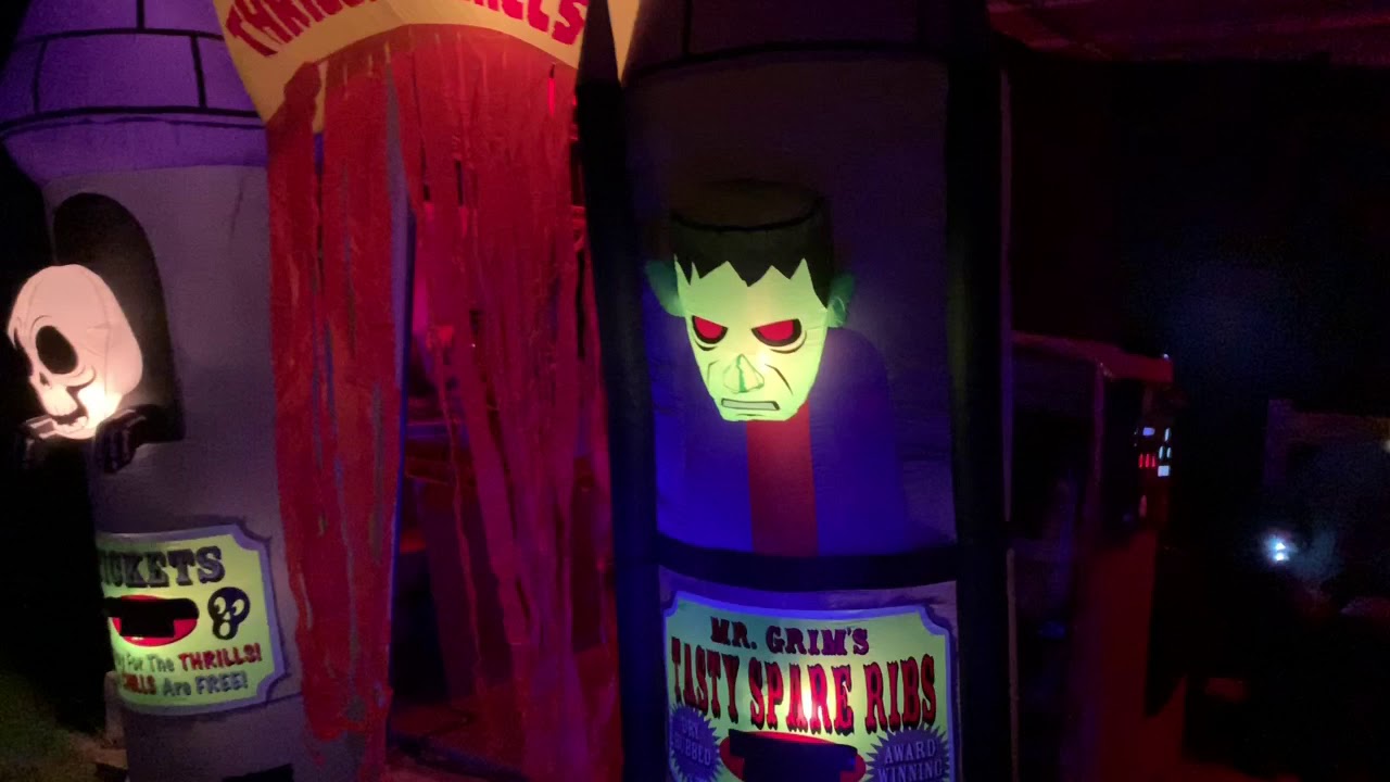 Halloween 2019 Haunted House - YouTube