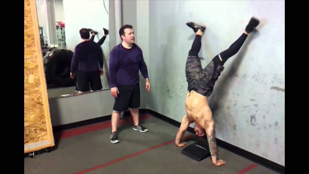 Crossfit LA - Hand Stand Push Ups (HSPU) - for Beginner - YouTube