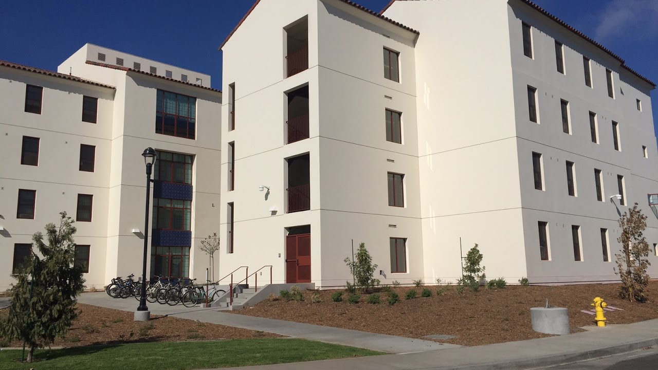 CSU Channel Islands - Santa Rosa Village Move In Day 2016! - YouTube